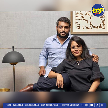 A leur sortie de la cour de Port-Louis, Stephan Adam et Marie-Queenie ...